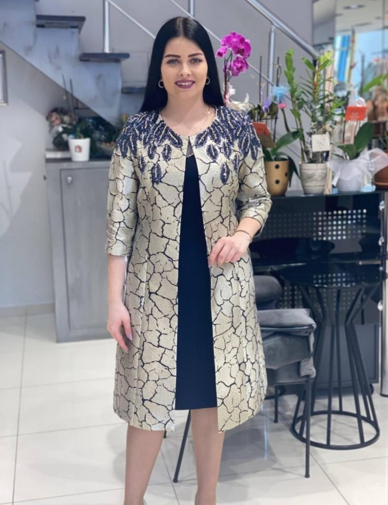 Ladies Suits – Esty Fittings